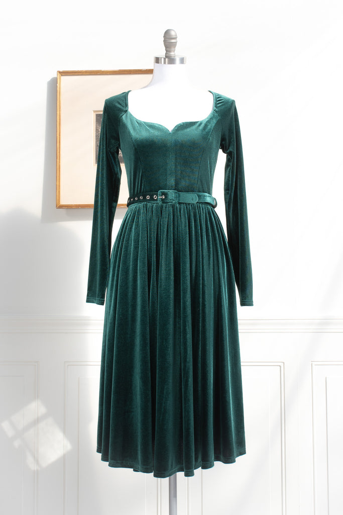 AMANTINE | Feminine Aesthetic Clothes | French & Vintage Style Dresses ...